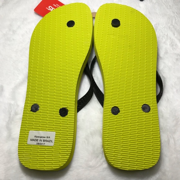 Havaianas | Shoes | Nwt Goofy Disney Mickey Flip Flops Blue Orange 2 ...